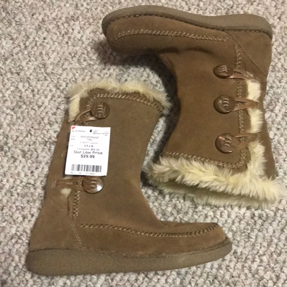 Shoes | Fuzzy Brown Boots | Poshmark